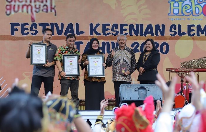 Pembukaan Sleman Gumyak Diganjar Rekor MURI, Ini Sebabnya - Jogjaaja Pembukaan Sleman Gumyak Diganjar Rekor MURI, Ini Sebabnya - Jogjaaja