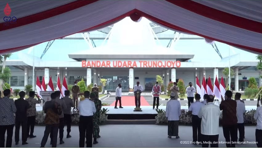 Presiden Resmikan Bandara Trunojoyo, Kabupaten Sumenep, Pulau Madura ...