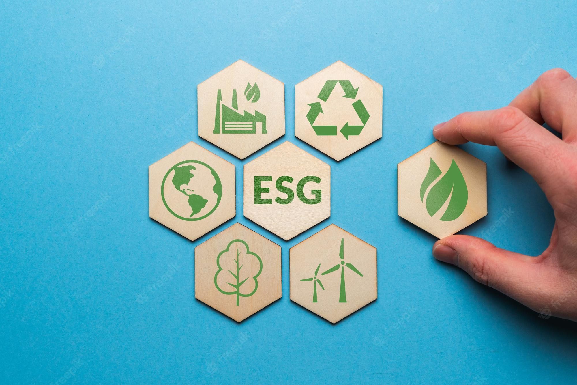 10 Emiten Dengan Skor ESG Terbaik TrenAsia 10 Emiten Dengan Skor ESG Terbaik TrenAsia