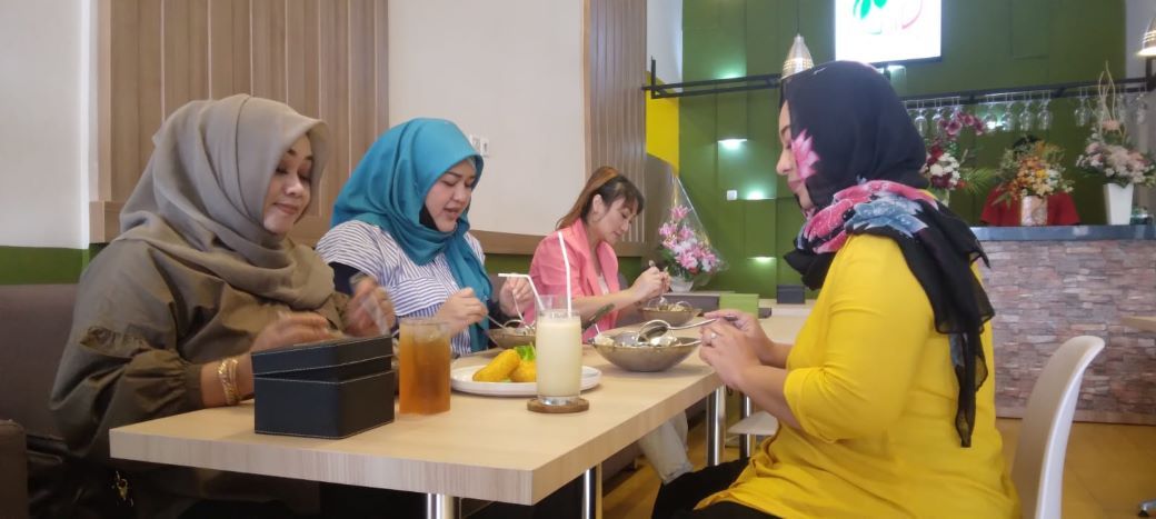 Kuliner Sehat di Kawasan Prawirotaman Jadi Incaran Bule dan Pengunjung ... Kuliner Sehat di Kawasan Prawirotaman Jadi Incaran Bule dan Pengunjung ...