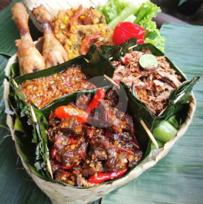 Nikmati Sajian Makanan Tradisional Pedas dan Sedap ala Sego Sambel Cak ...