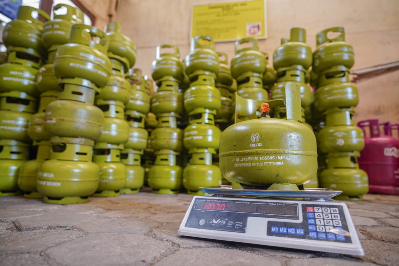 Pertamina Patra Niaga Pastikan Harga LPG 3 Kg Sesuai HET di Pangkalan ...
