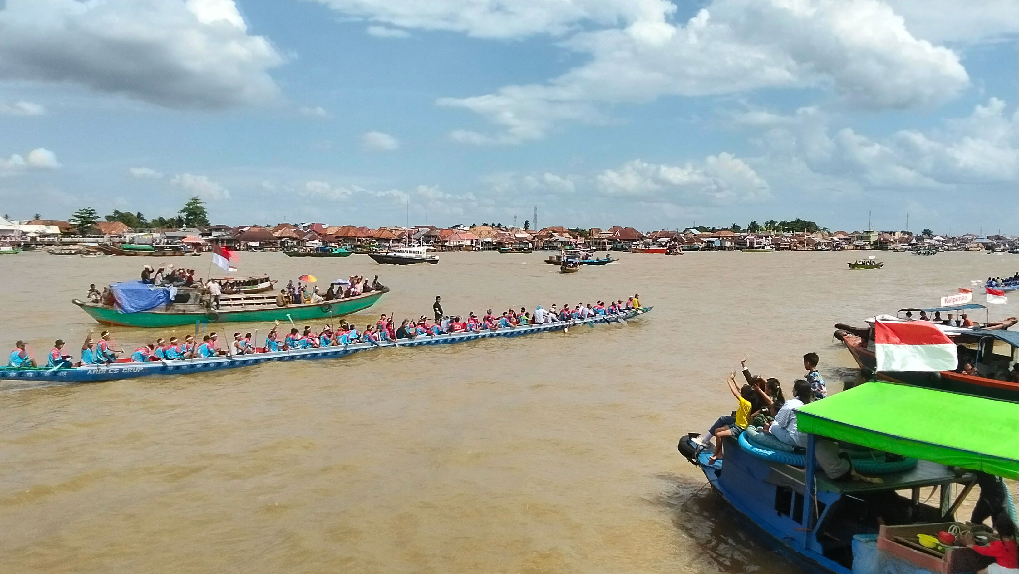 Laju Tradisi Perahu Bidar Terhalang Rintangan Produksi - wongkito.co